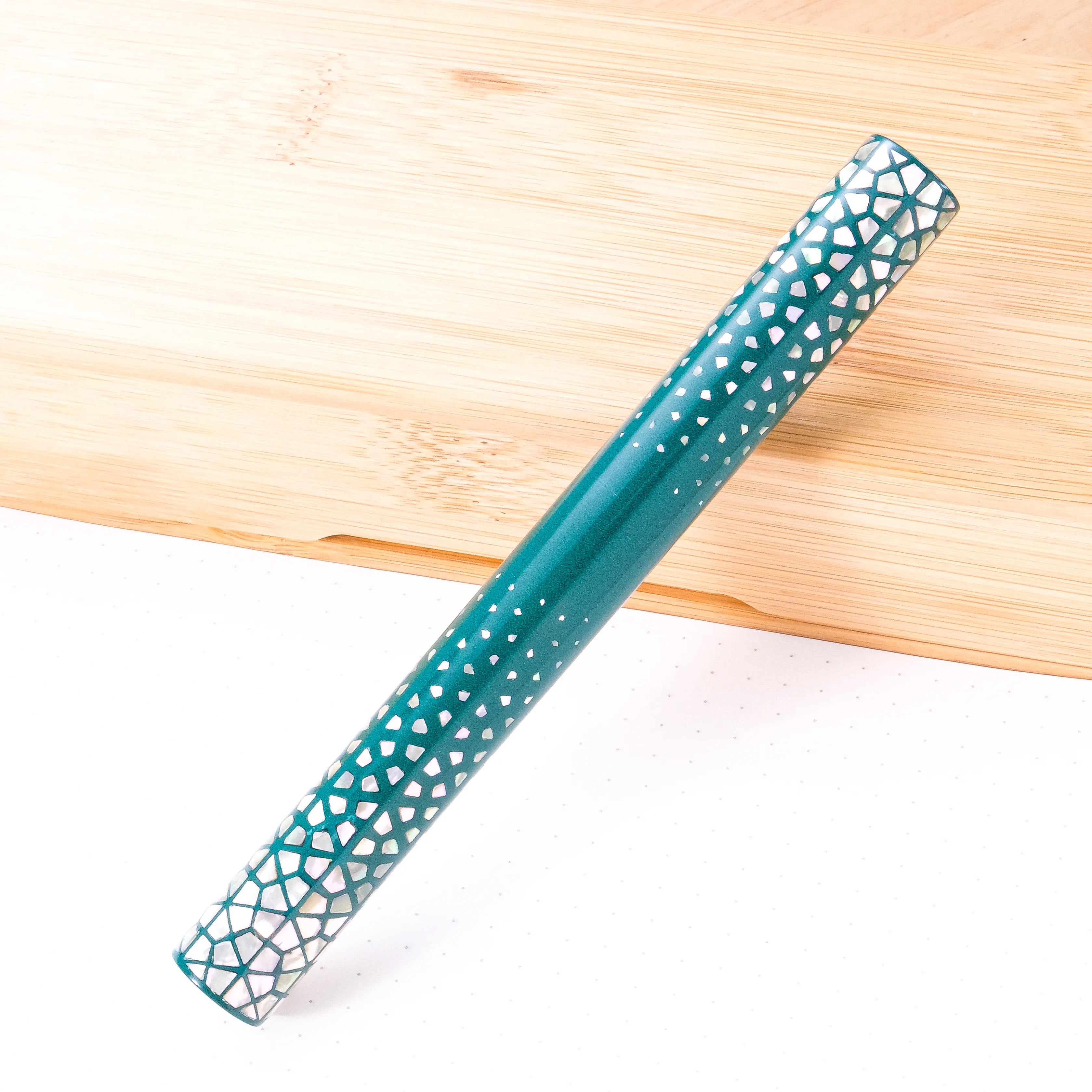 Cypress Modern Raden Color Geometry Fountain Pen - Green – Muze Pens