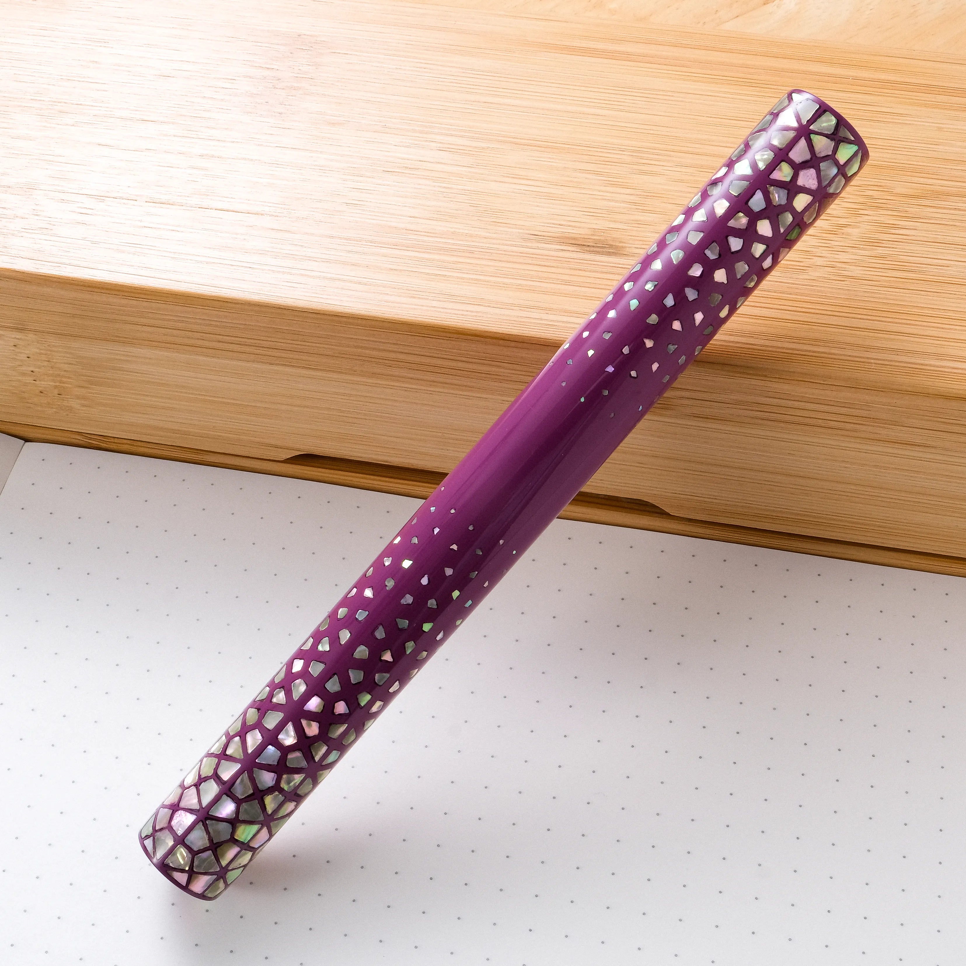 Cypress Modern Raden Color Geometry Fountain Pen - Violet – Muze Pens