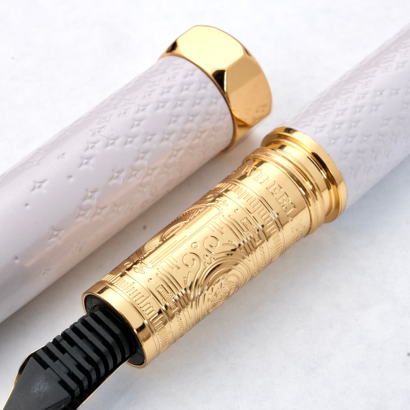 Ferris Wheel Press Bijou Fountain Pen - Sandcastle Clay 鋼筆 – Muze Pens
